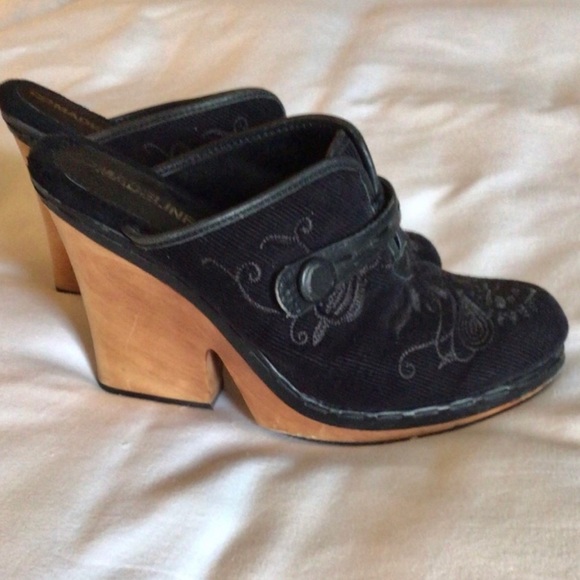 Madeline | Shoes | Madeline Vintage Corduroy Wooden Block Heel Clogs ...